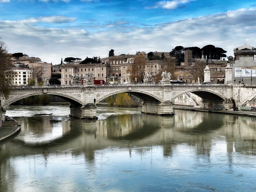 The Tiber River – Roma4u